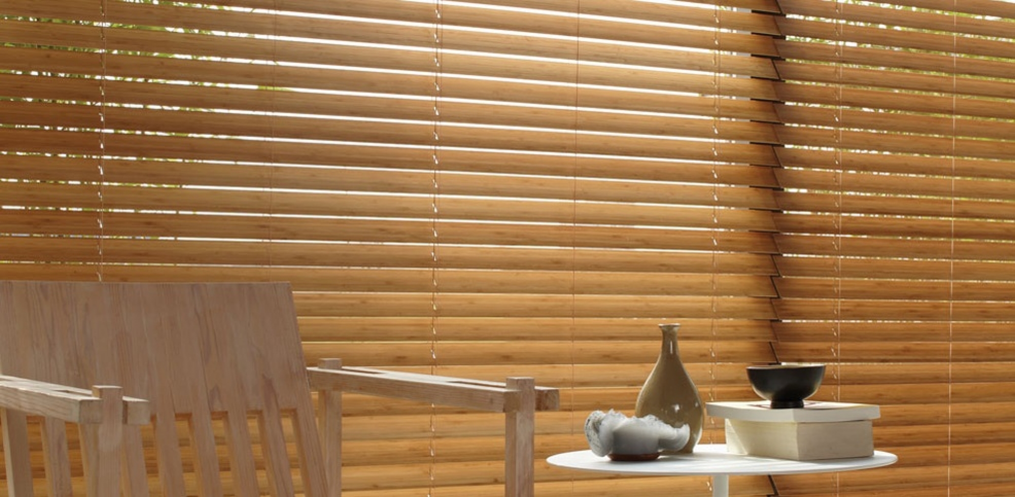 Store Venitien en bois a Aubagne - Charlotte Concepts - Charlotte Concepts